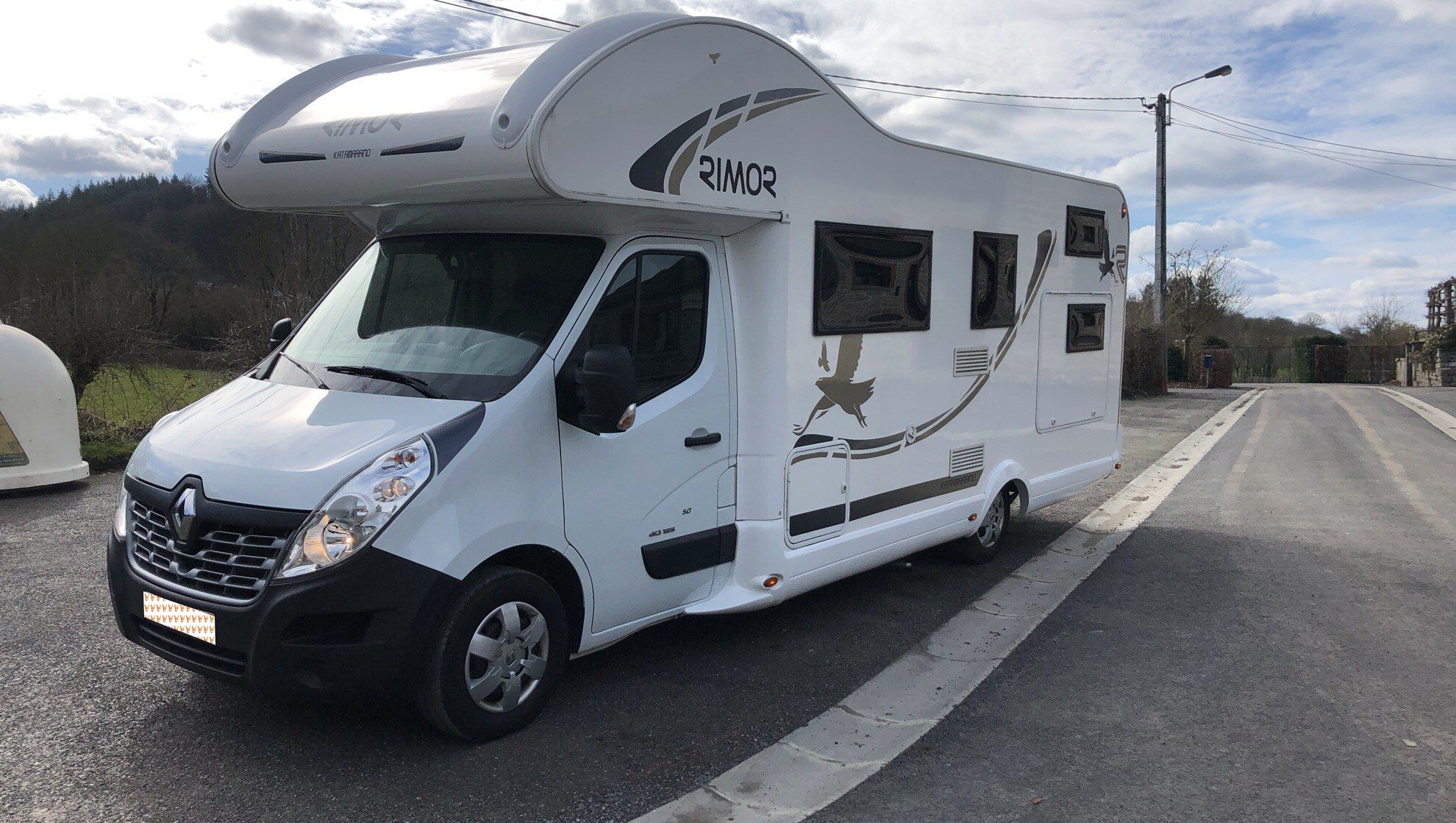 Vente RIMOR KATAMARANO Ambly (WLX), Wallonia (69) - Wikicampers