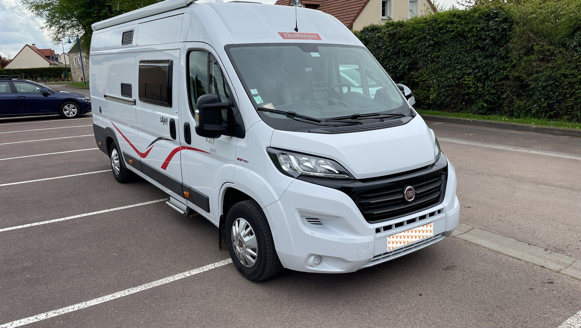 Vente CHALLENGER vany V217 Bougy, Normandie (14) - Wikicampers