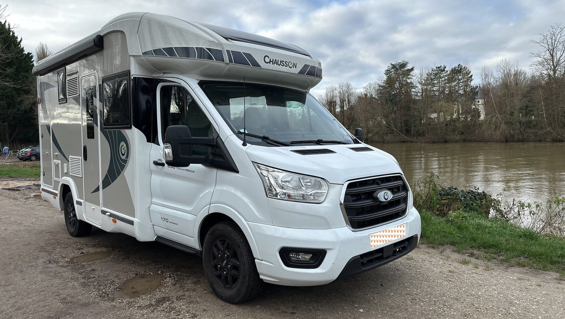 Vente Ford CHAUSSON 650 Titanium premium - 170 automatic à Pontoise ...